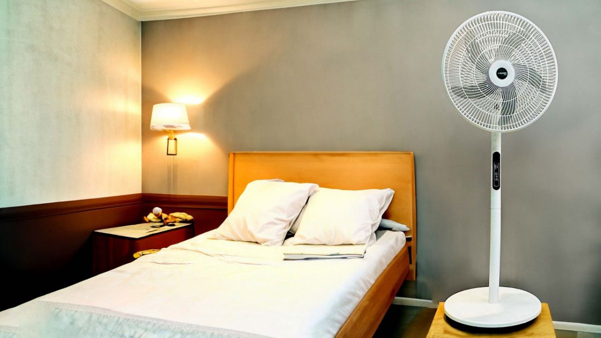 Amazon Charger Fan HT-AF15 Remote Control Rechargeable Fan for ...